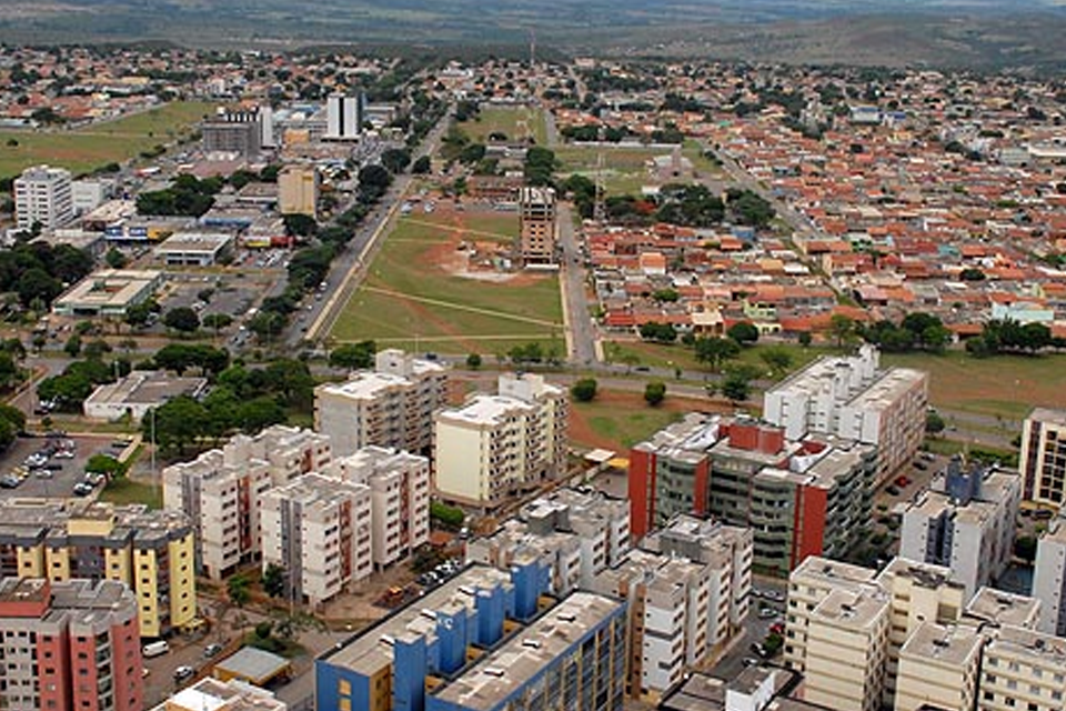 8º OFÍCIO DE NOTAS E PROTESTO DE TÍTULOS DO GAMA – DF - Cartórios de ...